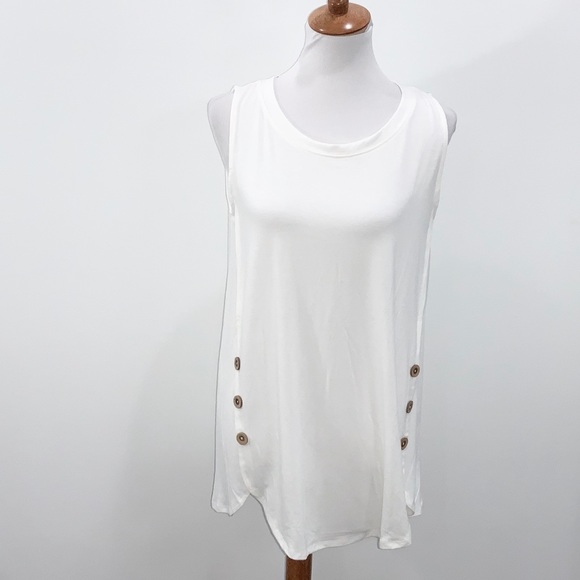 Tops | Hem Top Buttons On Bottom Sides 14 | Poshmark